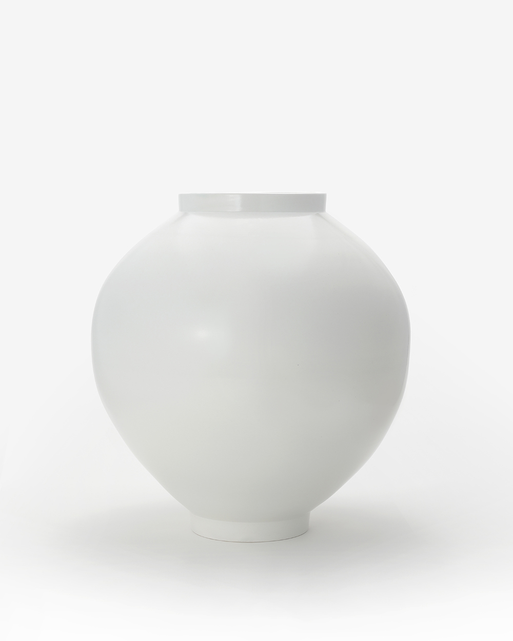 Min Soo Kang – ARTROOT